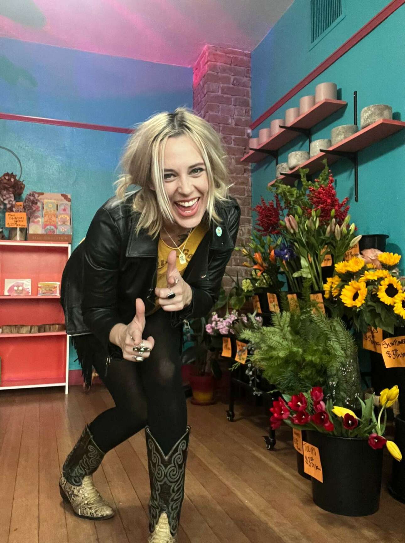 Meet Erin Mooney – CanvasRebel Magazine