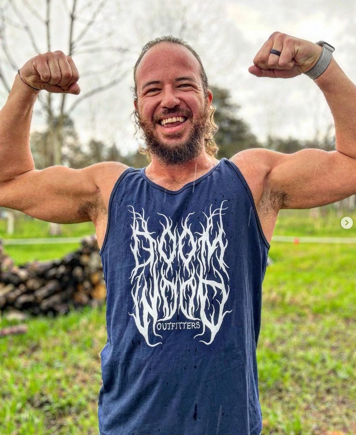 Meet Ian Terry – CanvasRebel Magazine