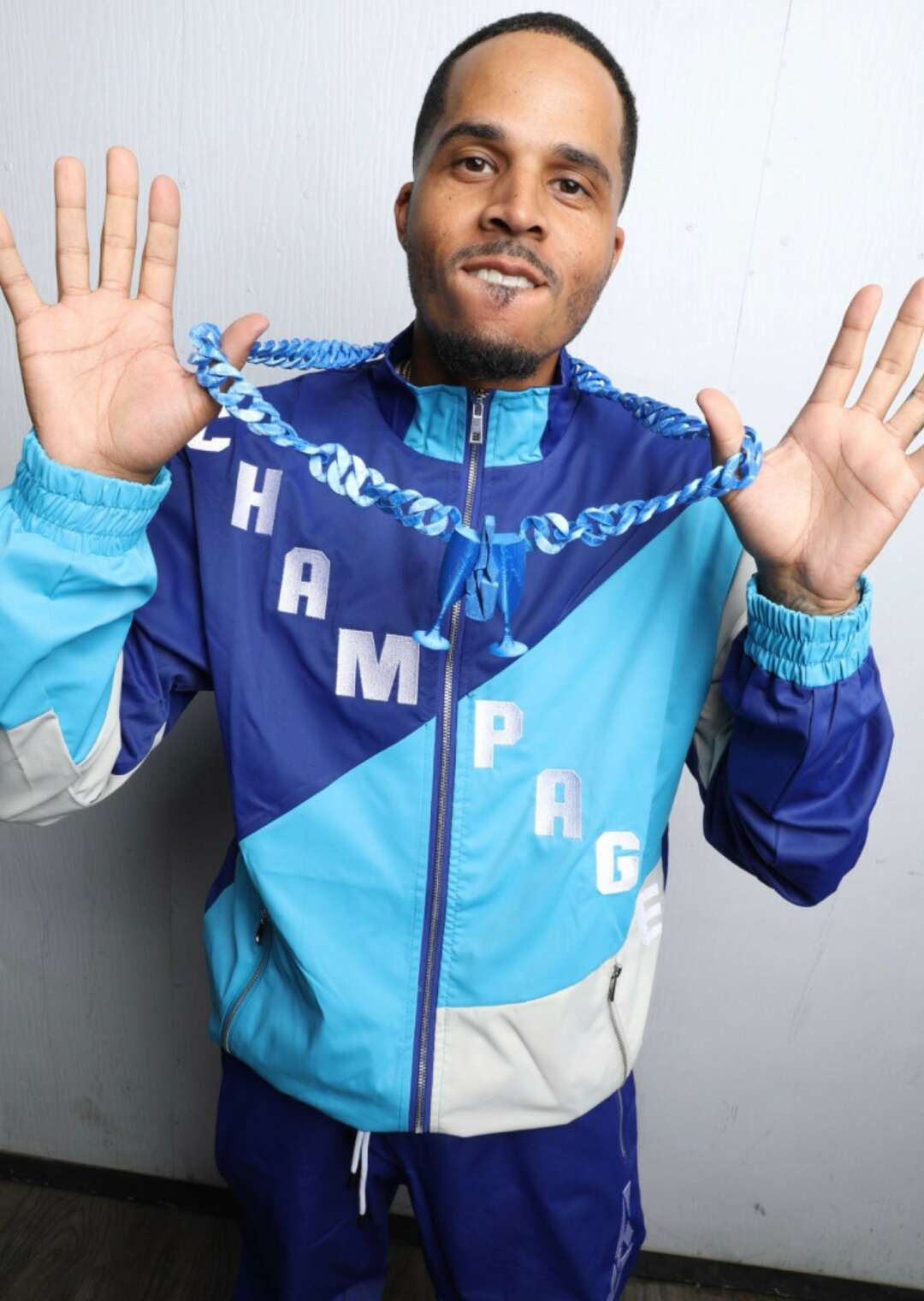 Meet Jasen Smith – CanvasRebel Magazine