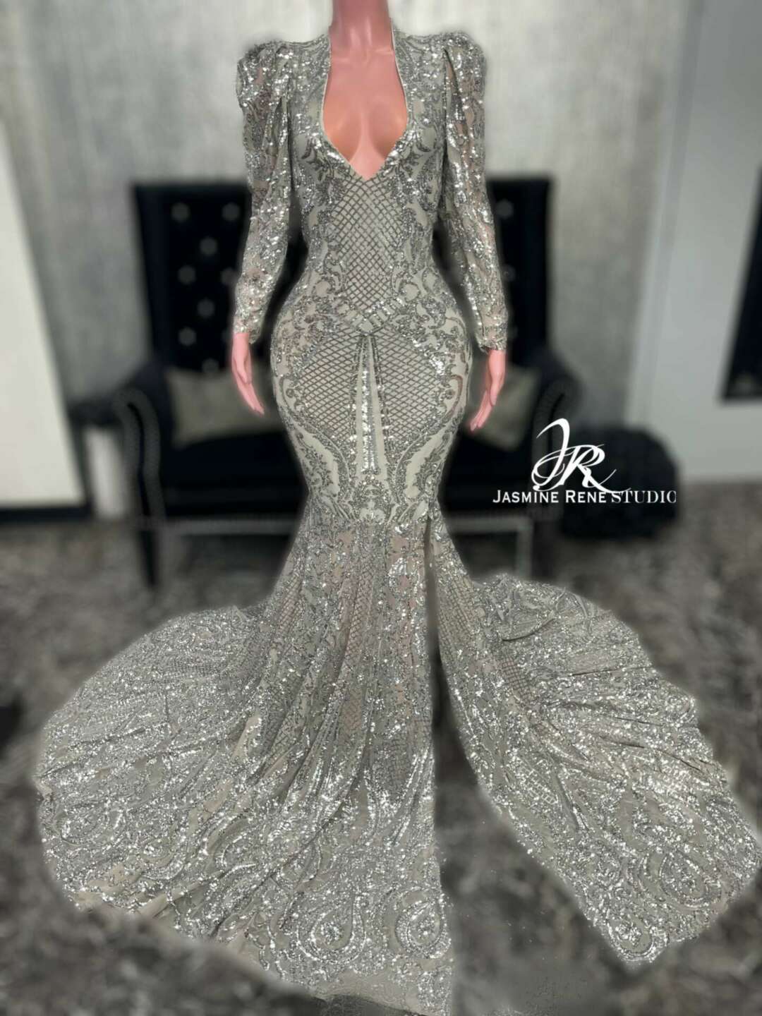 Meet Jasmine Rene - CanvasRebel Magazine