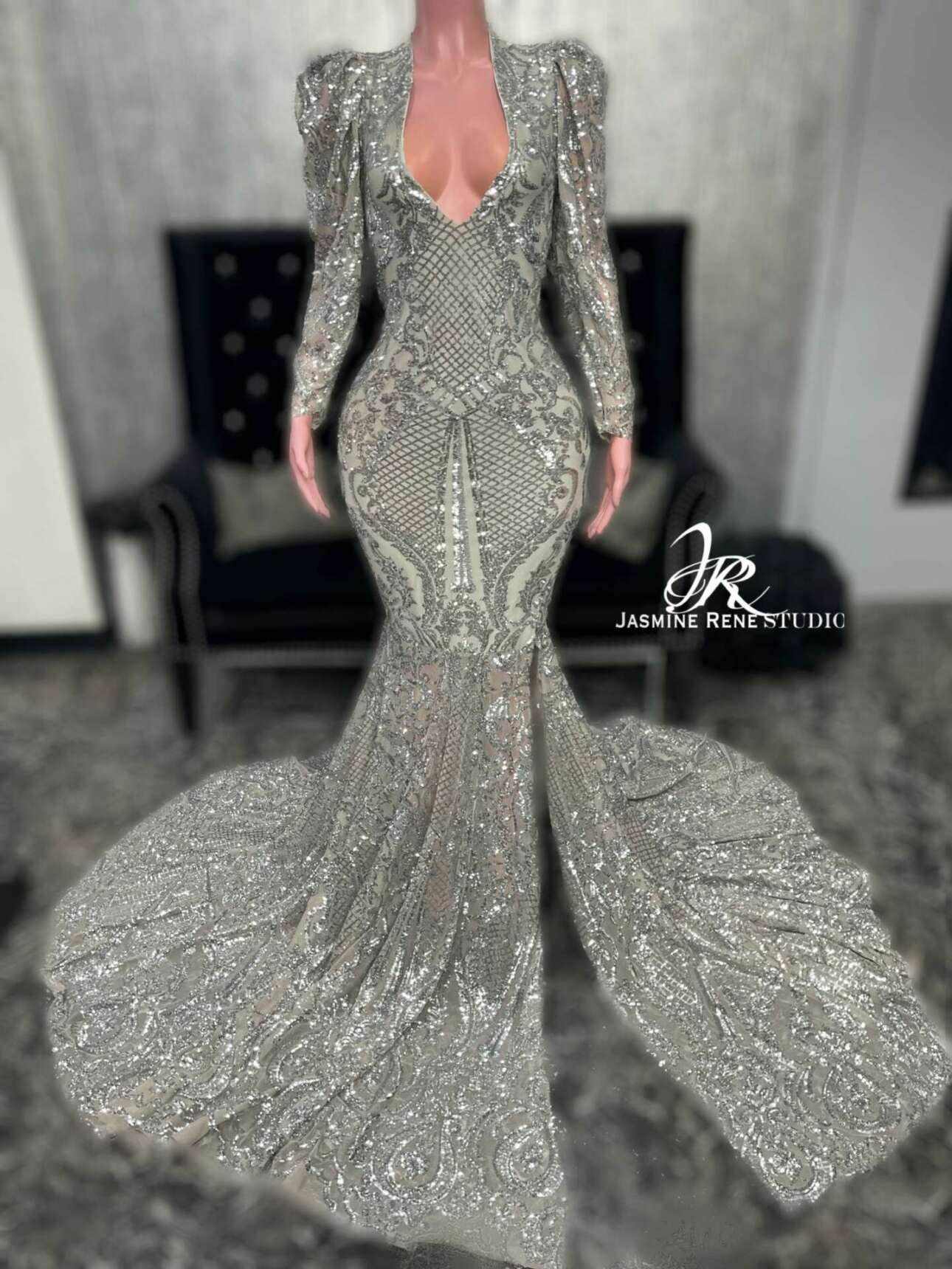 Meet Jasmine Rene – CanvasRebel Magazine