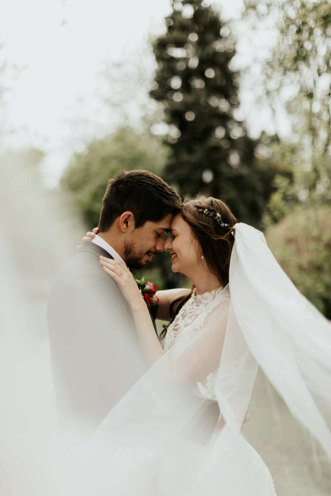 Meet Katy Frost - CanvasRebel Magazine