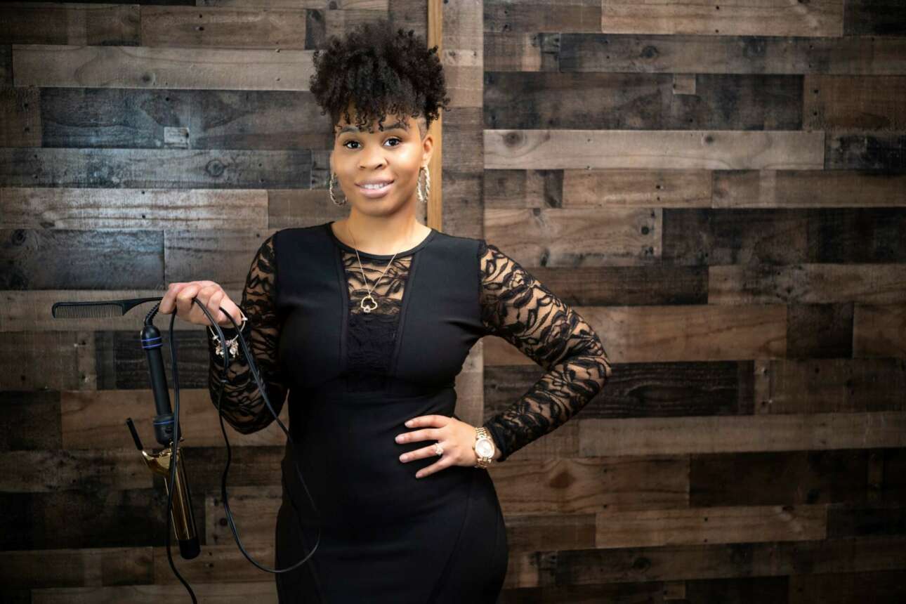 Meet Kiara Vincent – CanvasRebel Magazine