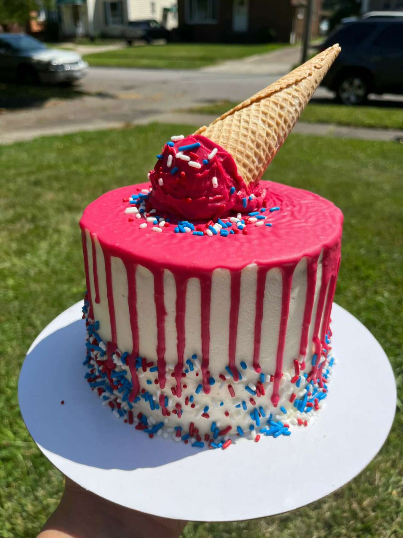 Meet Logan Samuels – CanvasRebel Magazine