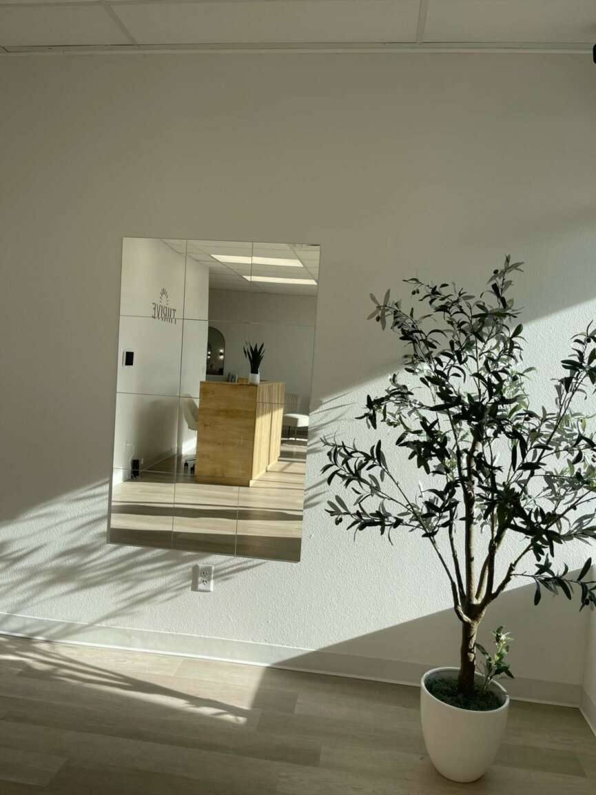 Meet Macee Jones - CanvasRebel Magazine