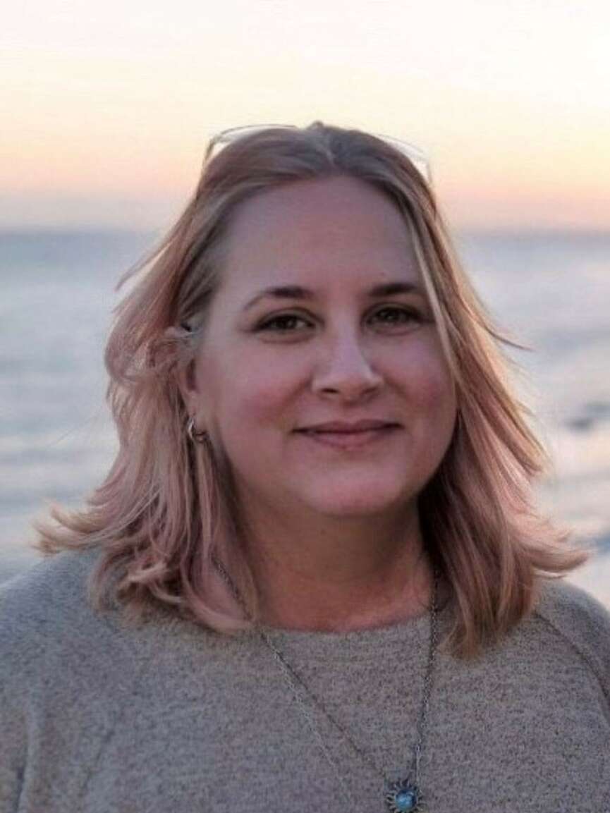 Meet Christina Hulen – CanvasRebel Magazine