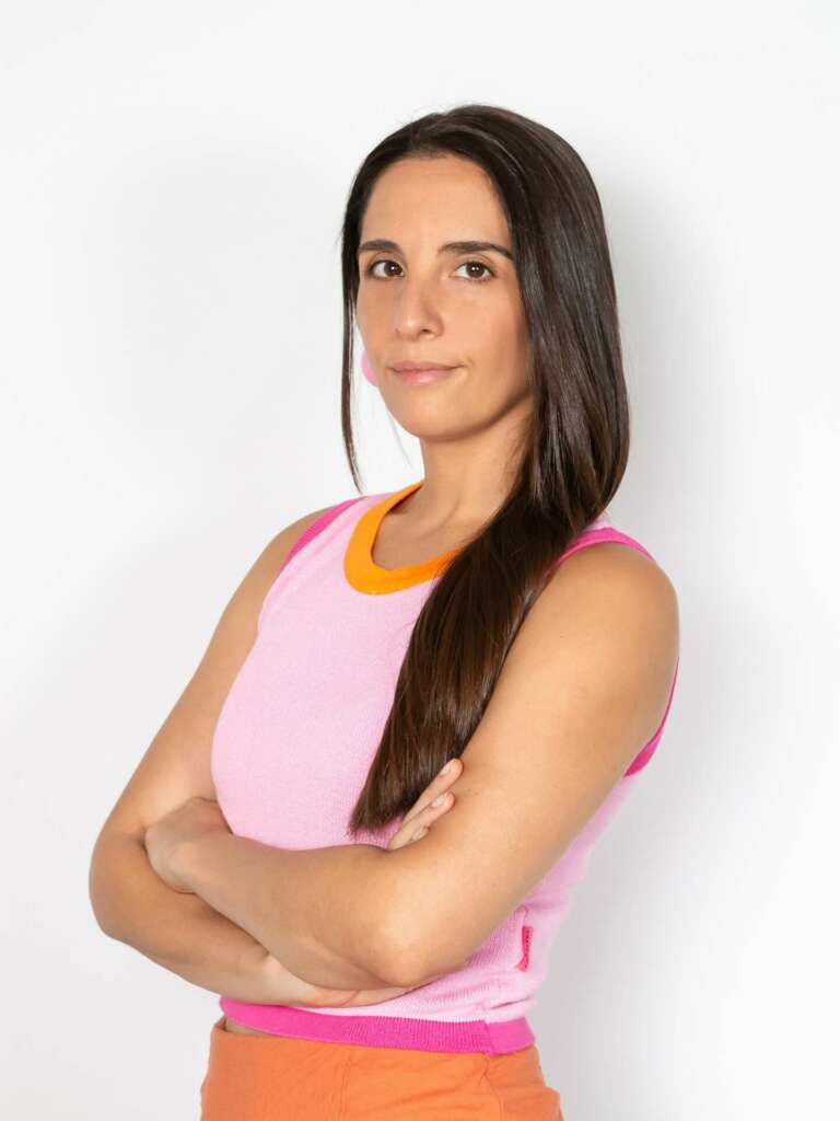 Meet Clara Fernández – CanvasRebel Magazine
