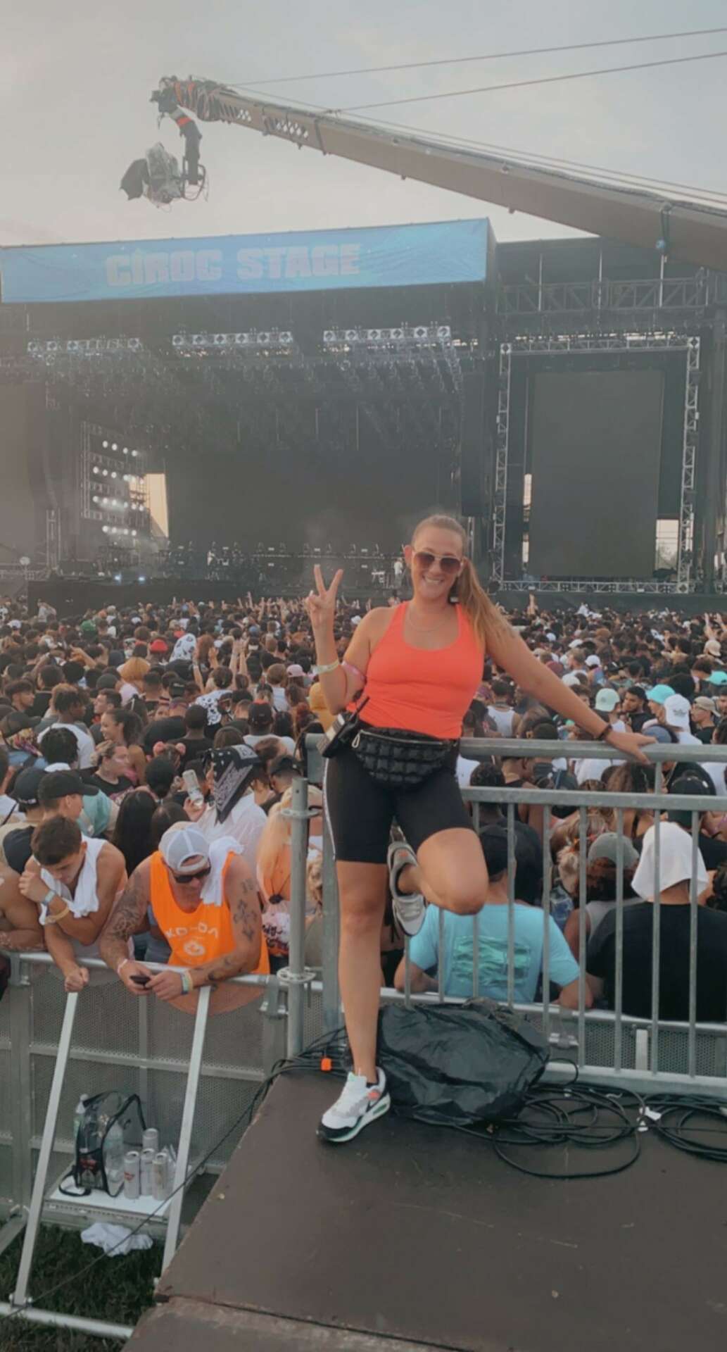 Meet Courtney Morgan – CanvasRebel Magazine