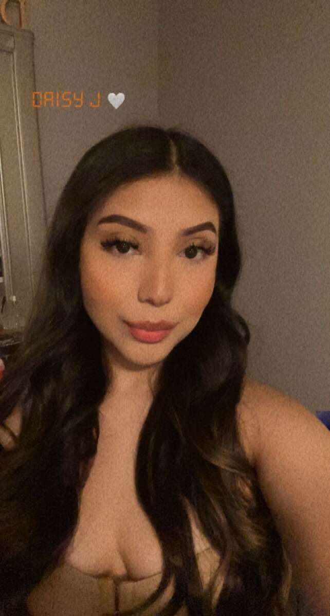 Meet Daisy Reyes – CanvasRebel Magazine