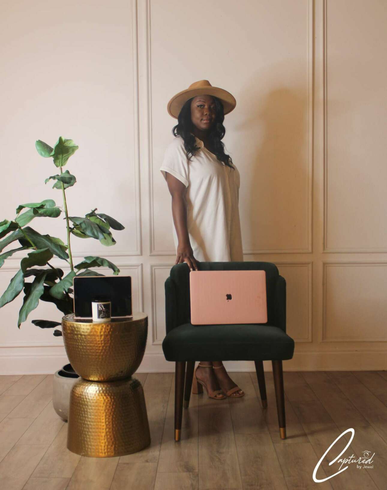 Meet Kimberly Howard - CanvasRebel Magazine