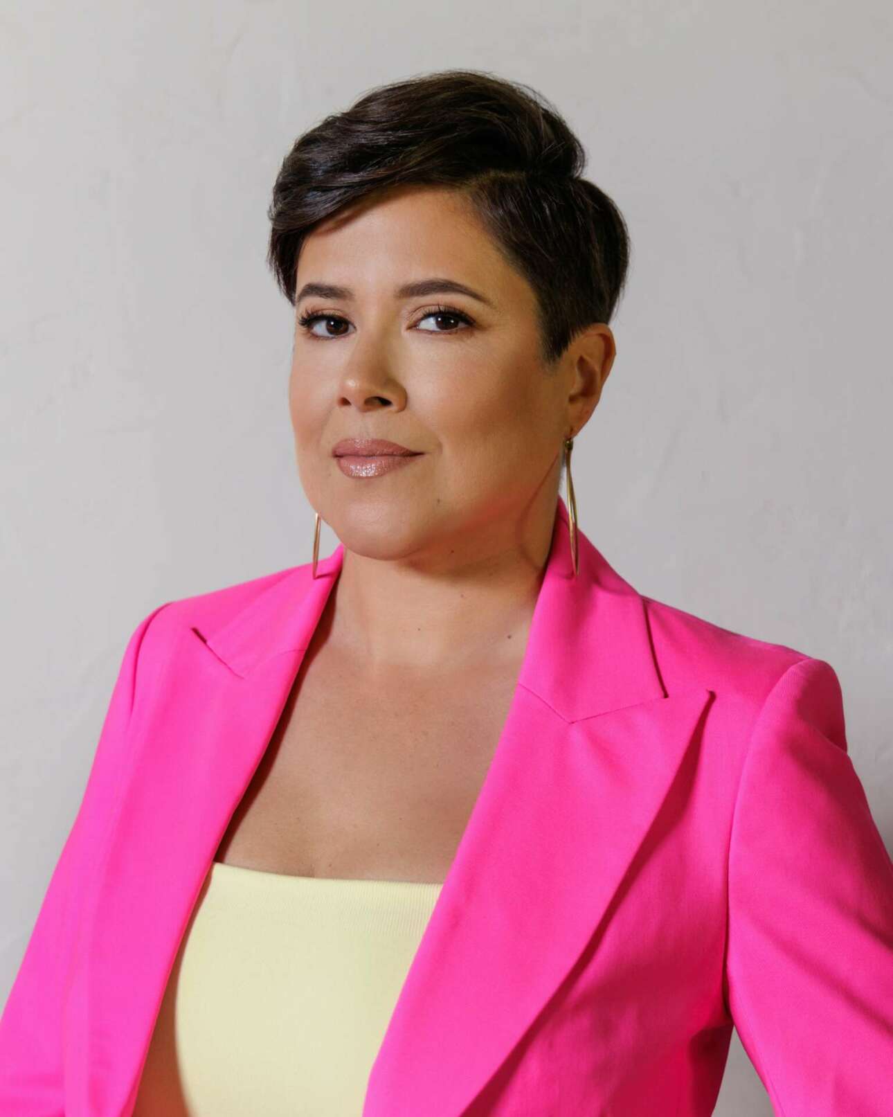 Meet Sandra Velasquez - CanvasRebel Magazine