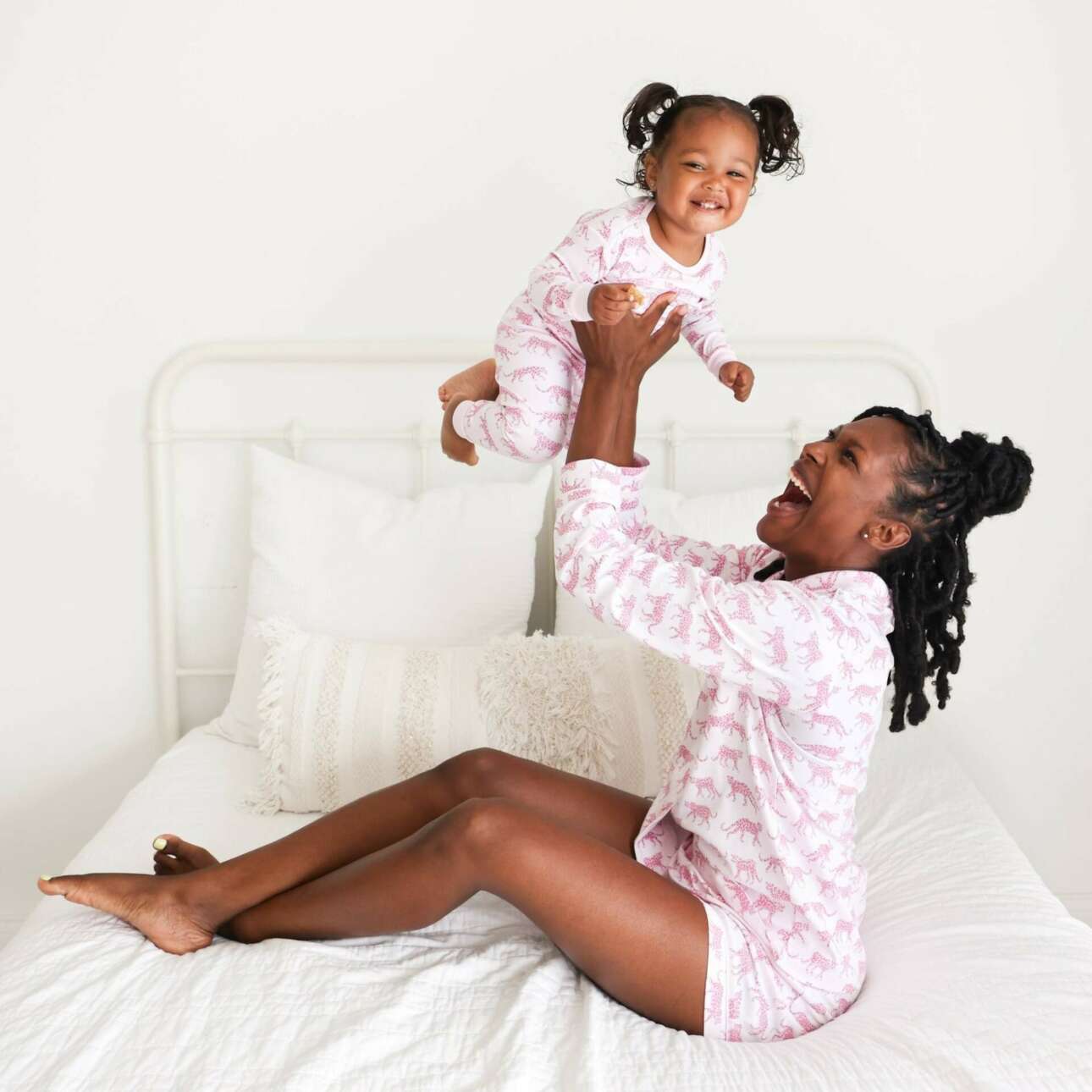 Meet Shanlee Johnson – CanvasRebel Magazine