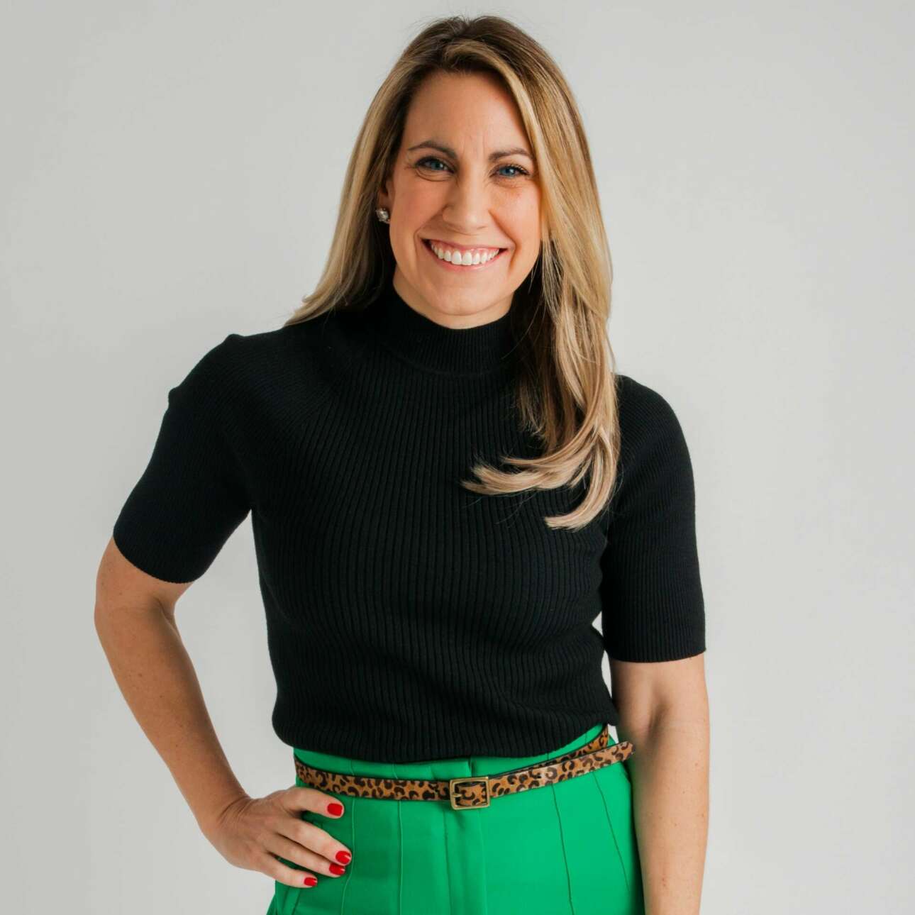 Meet Shannon Hernandez - CanvasRebel Magazine