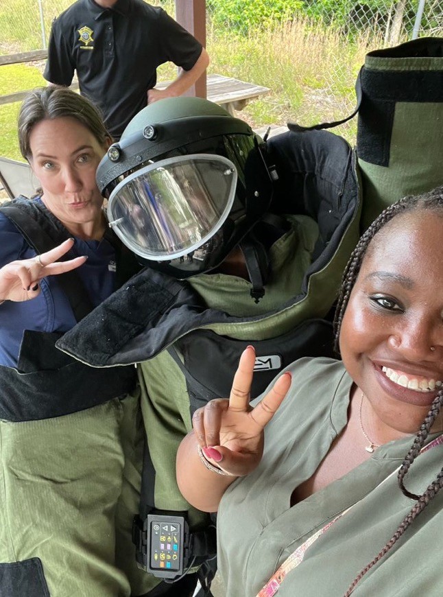 Meet Yasmin Angoe – CanvasRebel Magazine