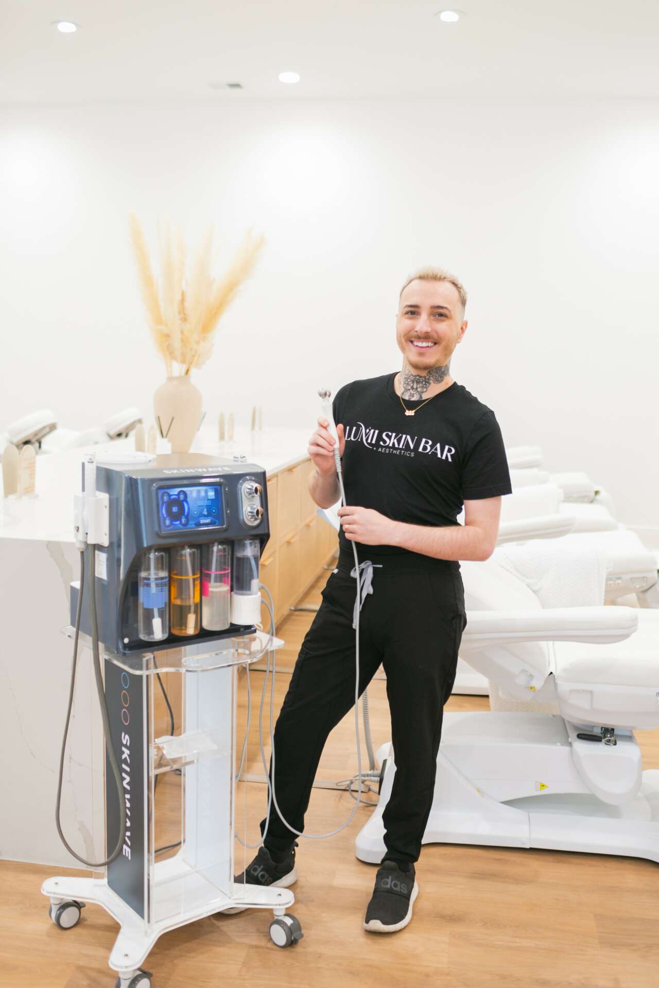 Meet Alexis Mitchell - CanvasRebel Magazine