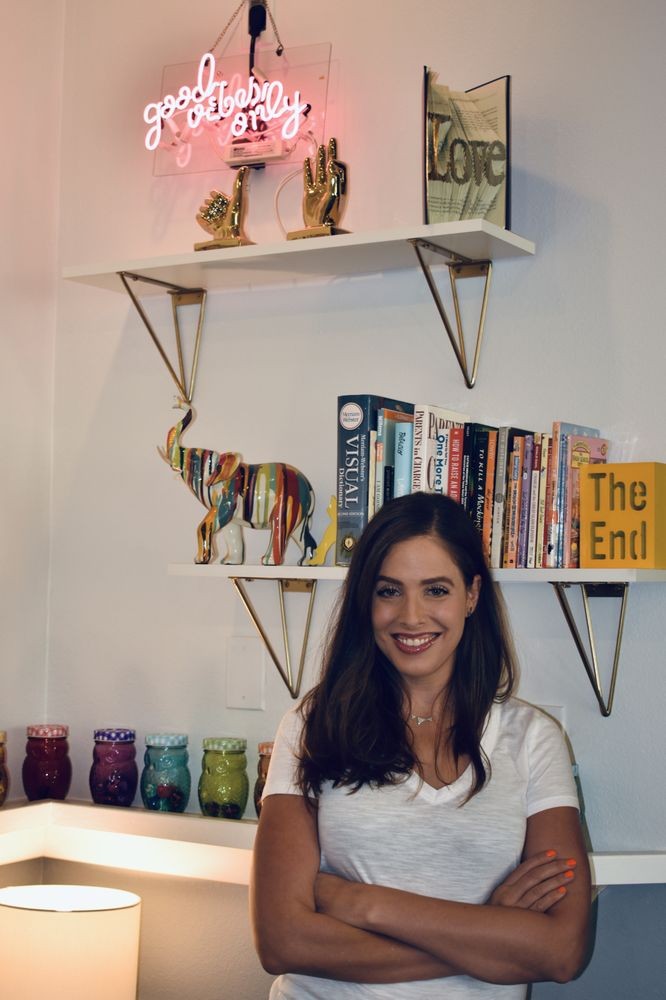 Meet Andrea Chernin – CanvasRebel Magazine