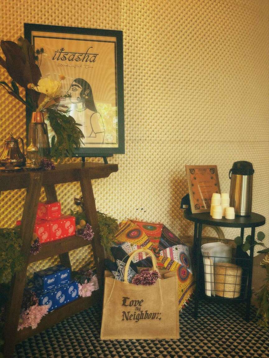 Meet Asha Paul – CanvasRebel Magazine