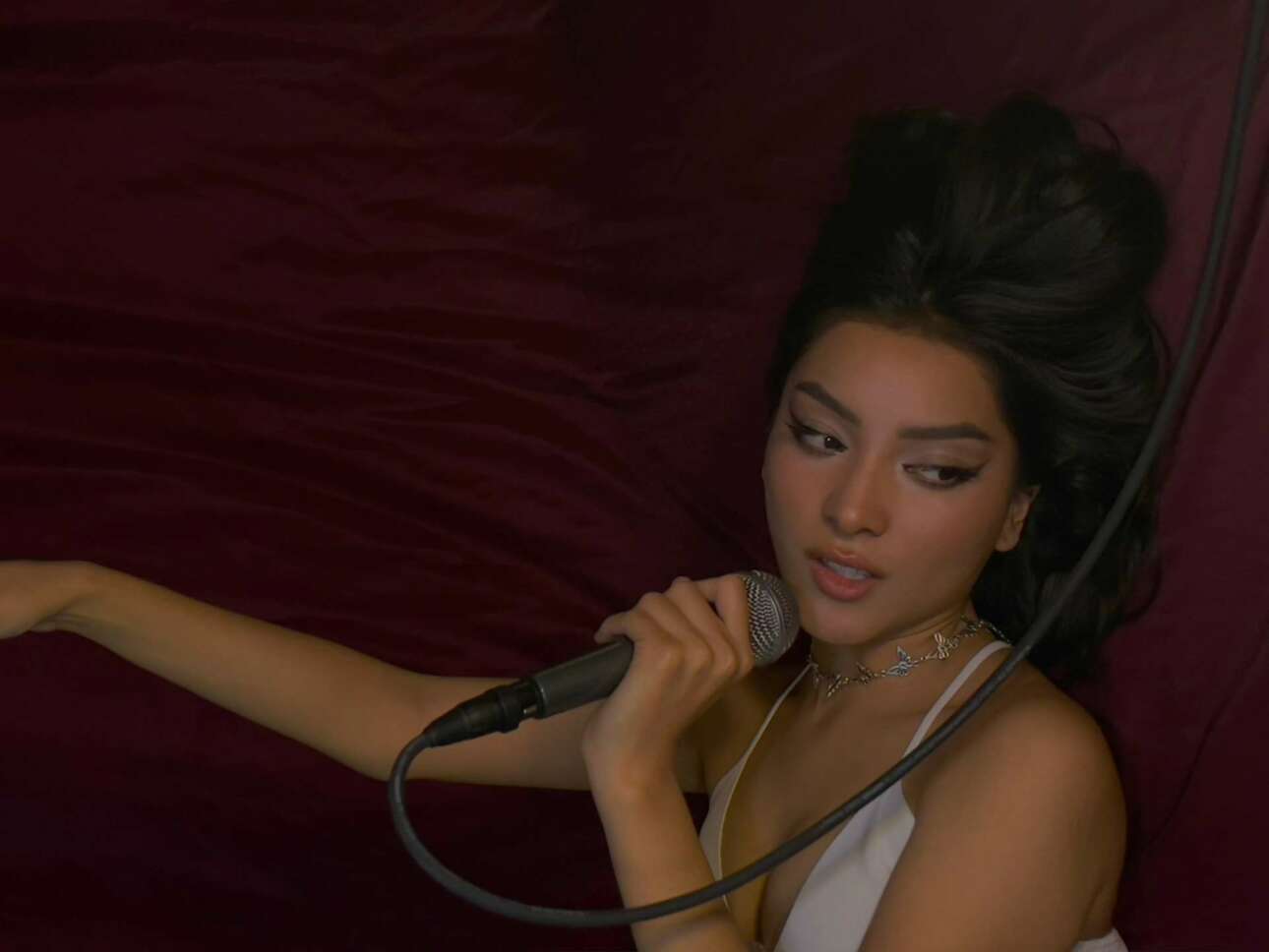 Meet Belle Garcia – CanvasRebel Magazine