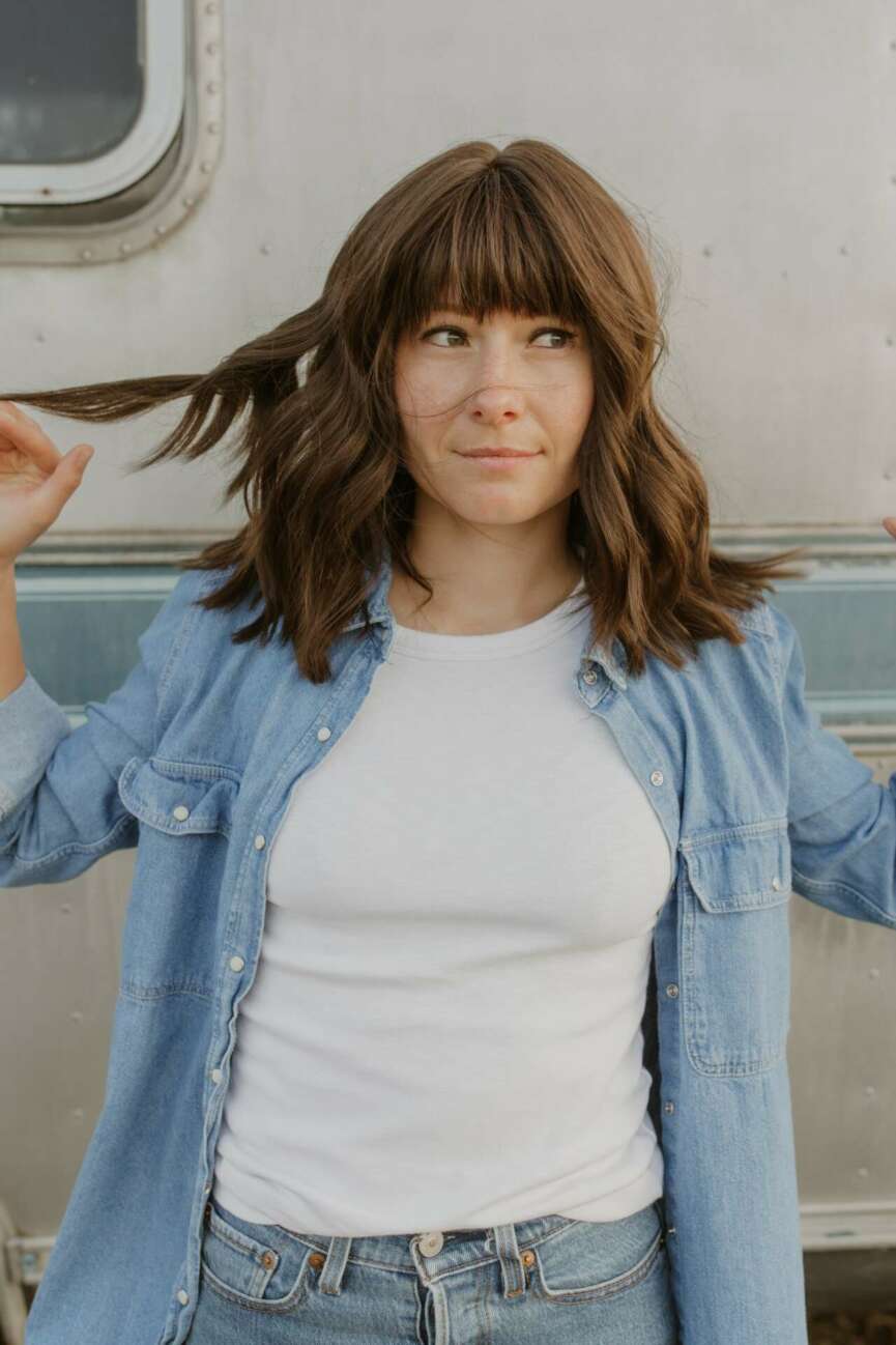 Meet Ellie Johnson – CanvasRebel Magazine