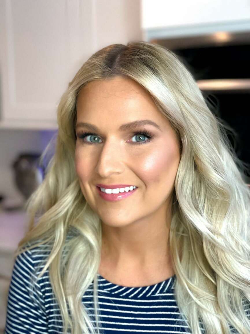 Meet Emily Plas – CanvasRebel Magazine