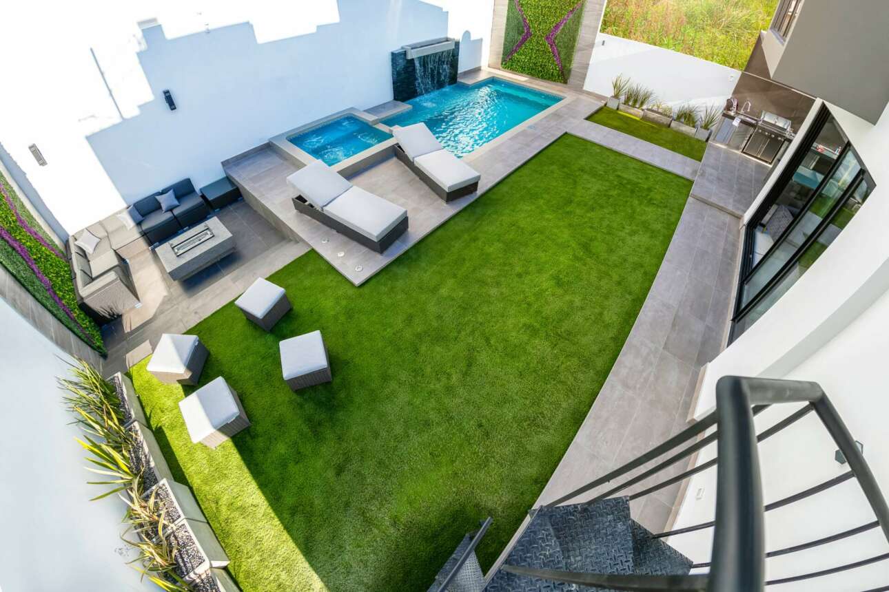 Meet Erika Lin - CanvasRebel Magazine