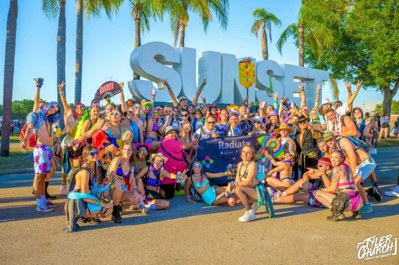 Meet Frisky Hug – CanvasRebel Magazine