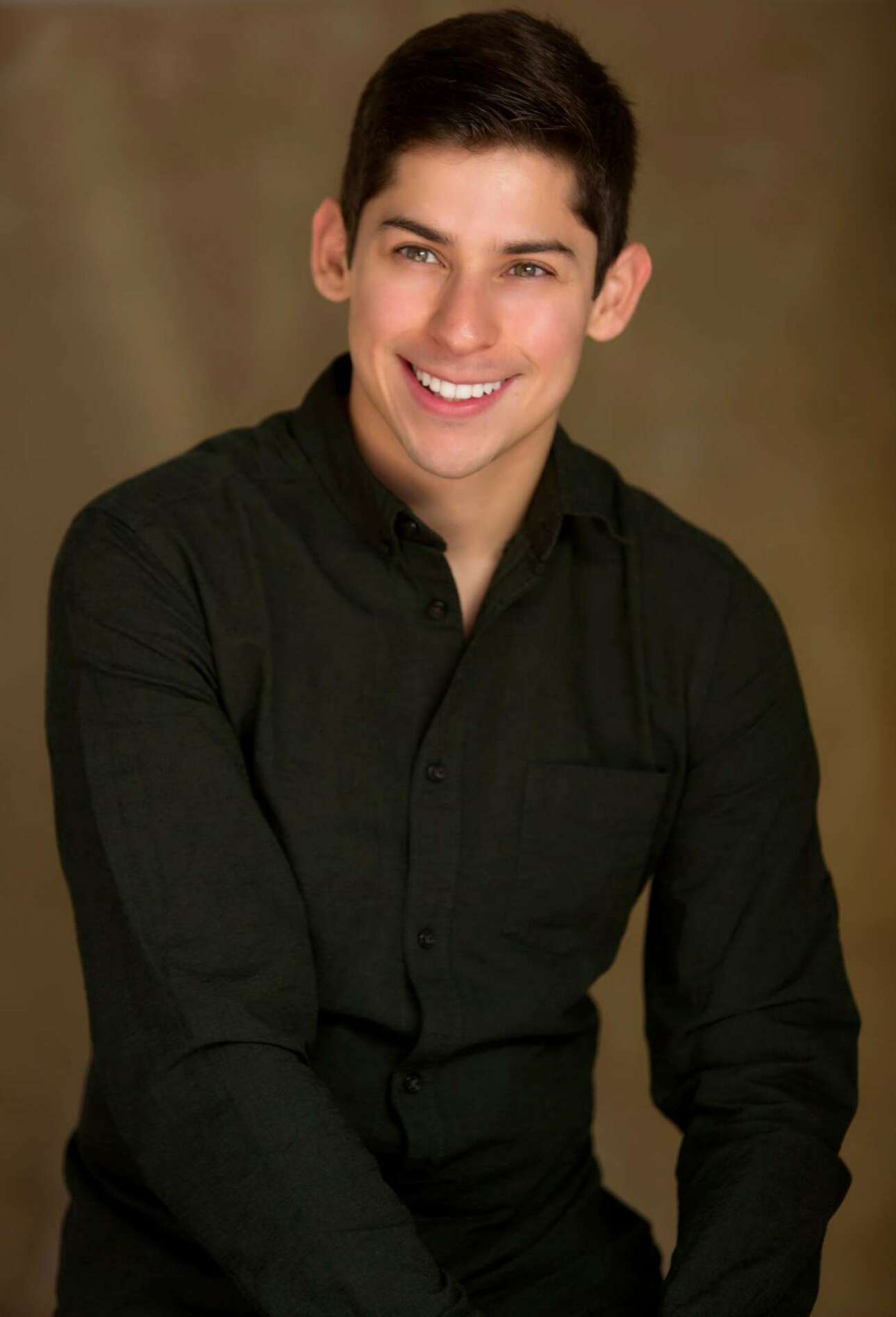 Meet Harry Lopez – CanvasRebel Magazine