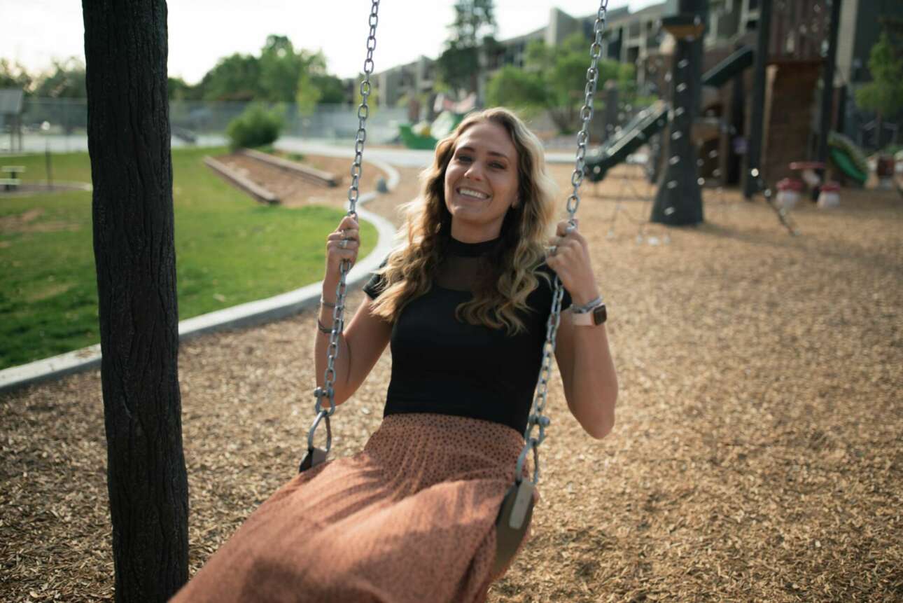 Meet Lisa Forbes – CanvasRebel Magazine