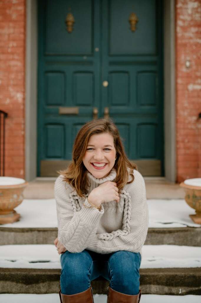 Meet Amanda Curry – CanvasRebel Magazine