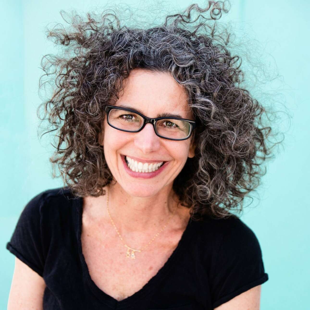 Meet Andrea Askowitz – CanvasRebel Magazine