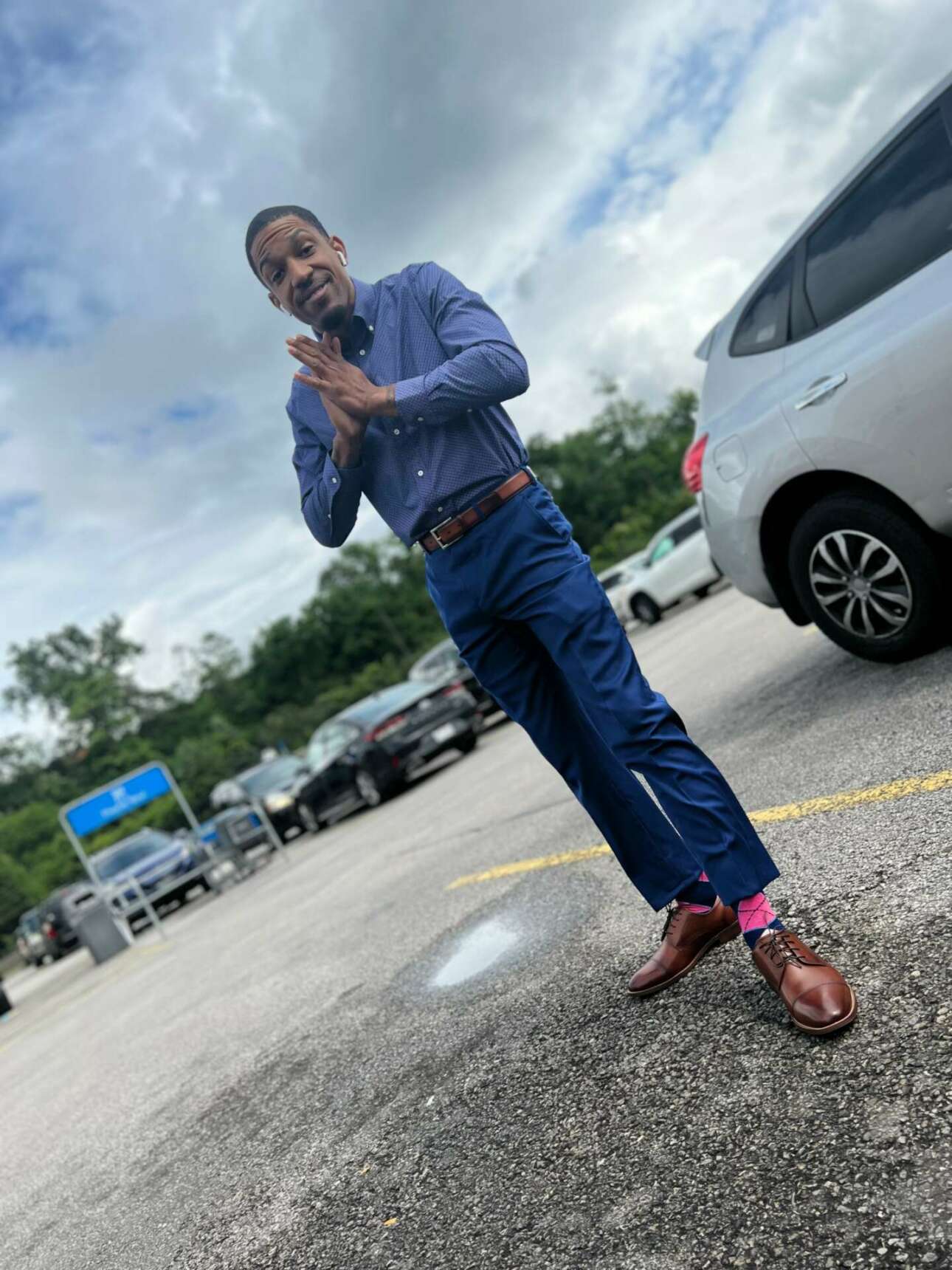 Meet Damon Oliver - CanvasRebel Magazine