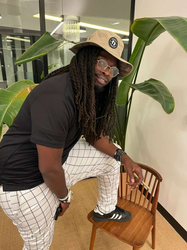 Meet Daniel Glover – CanvasRebel Magazine