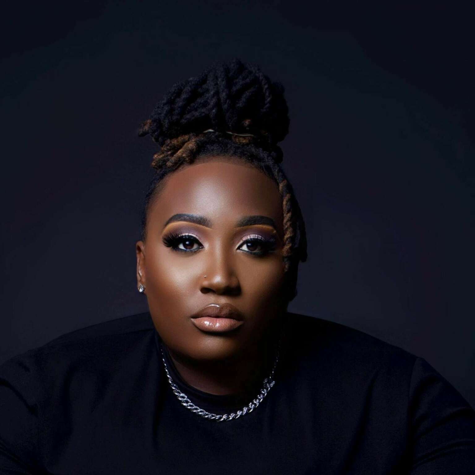 Meet Jessica Washington - CanvasRebel Magazine