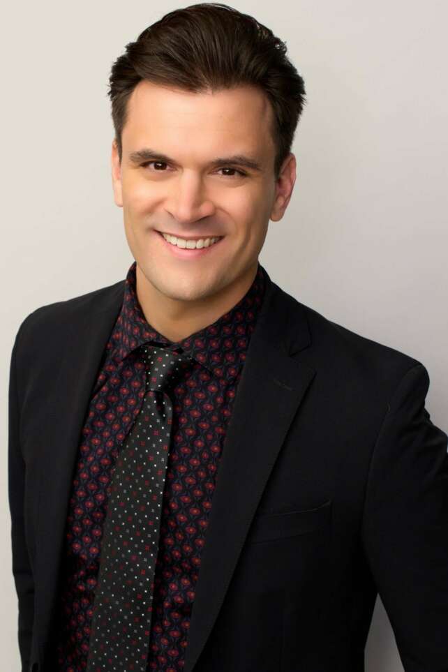 Meet Kash Hovey – CanvasRebel Magazine
