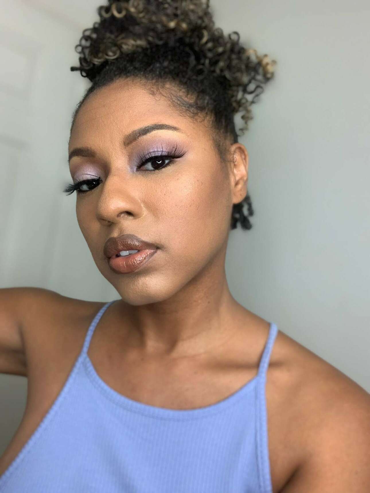 Meet Kiara Reid - CanvasRebel Magazine