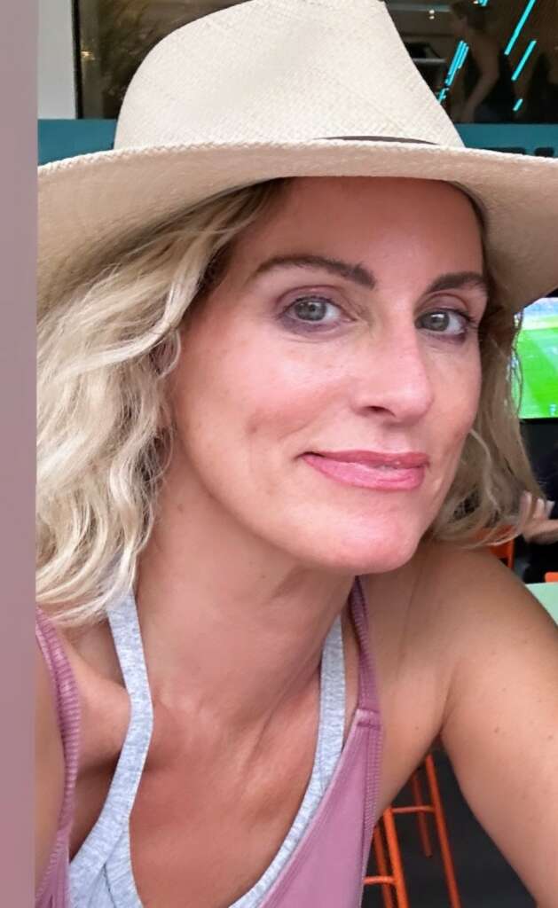 Meet Lisa Harris – CanvasRebel Magazine