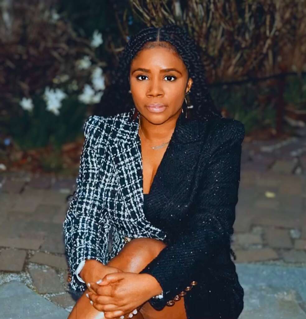 Meet Shenell Ward - CanvasRebel Magazine