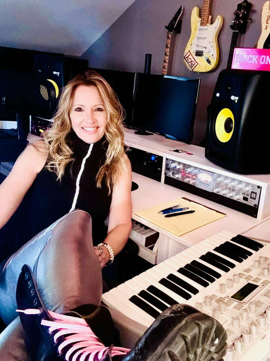 Meet Salme Dahlstrom – CanvasRebel Magazine