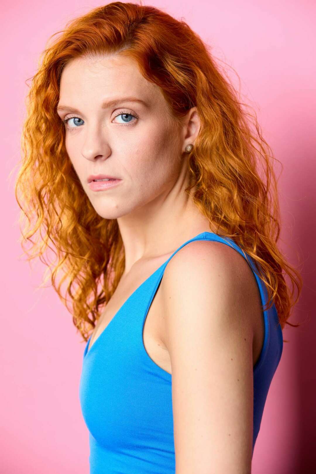 Meet Sara Davis - CanvasRebel Magazine