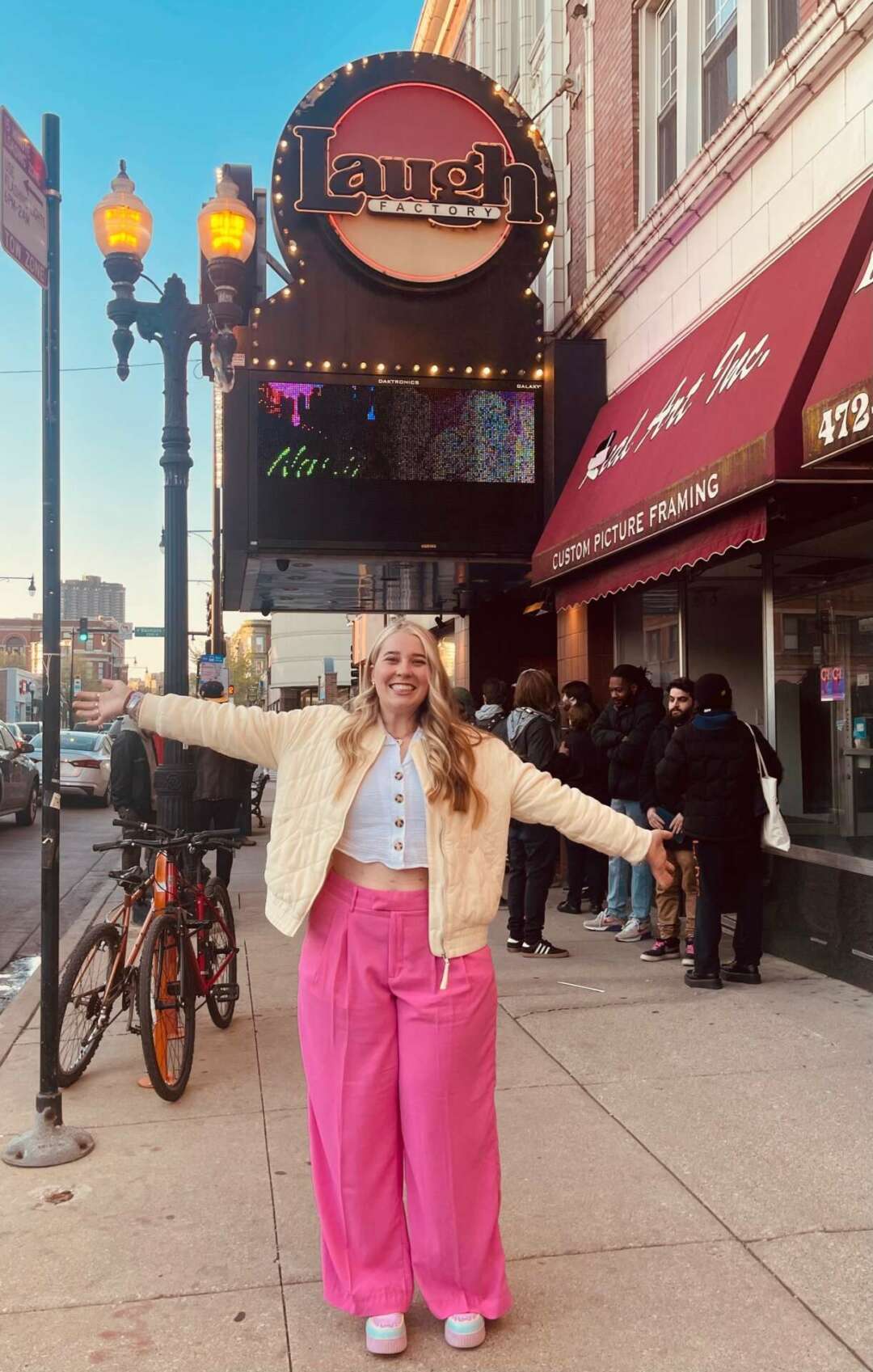 Meet Ashley Singleton – CanvasRebel Magazine