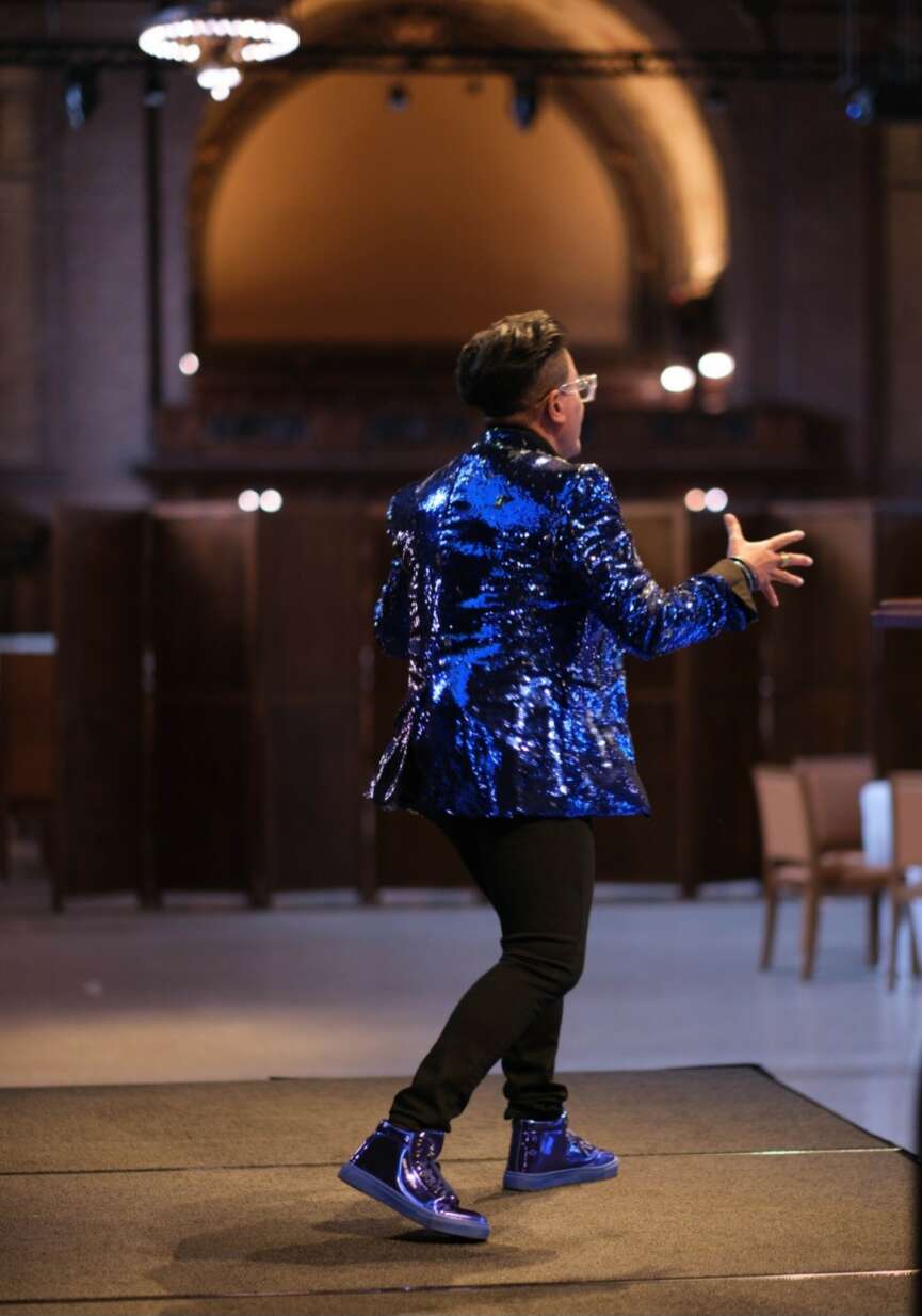 Meet Brooklyn Dicent – CanvasRebel Magazine