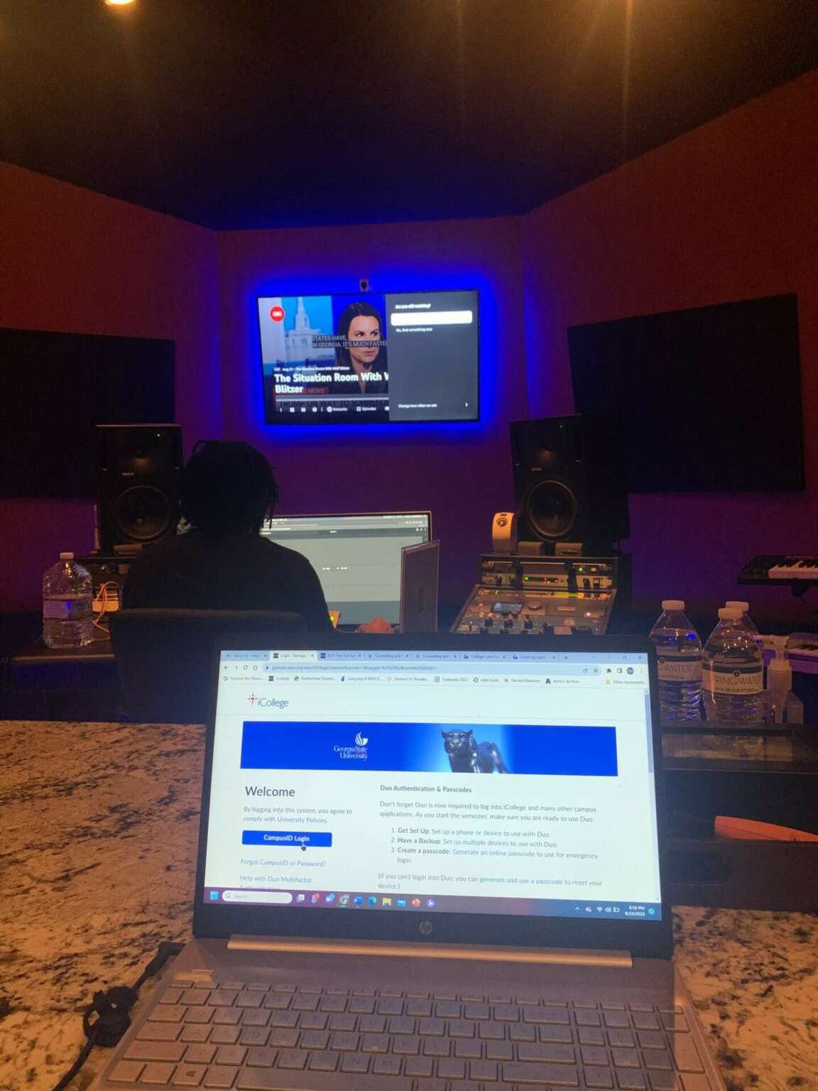 Meet Jonathan Riley – CanvasRebel Magazine