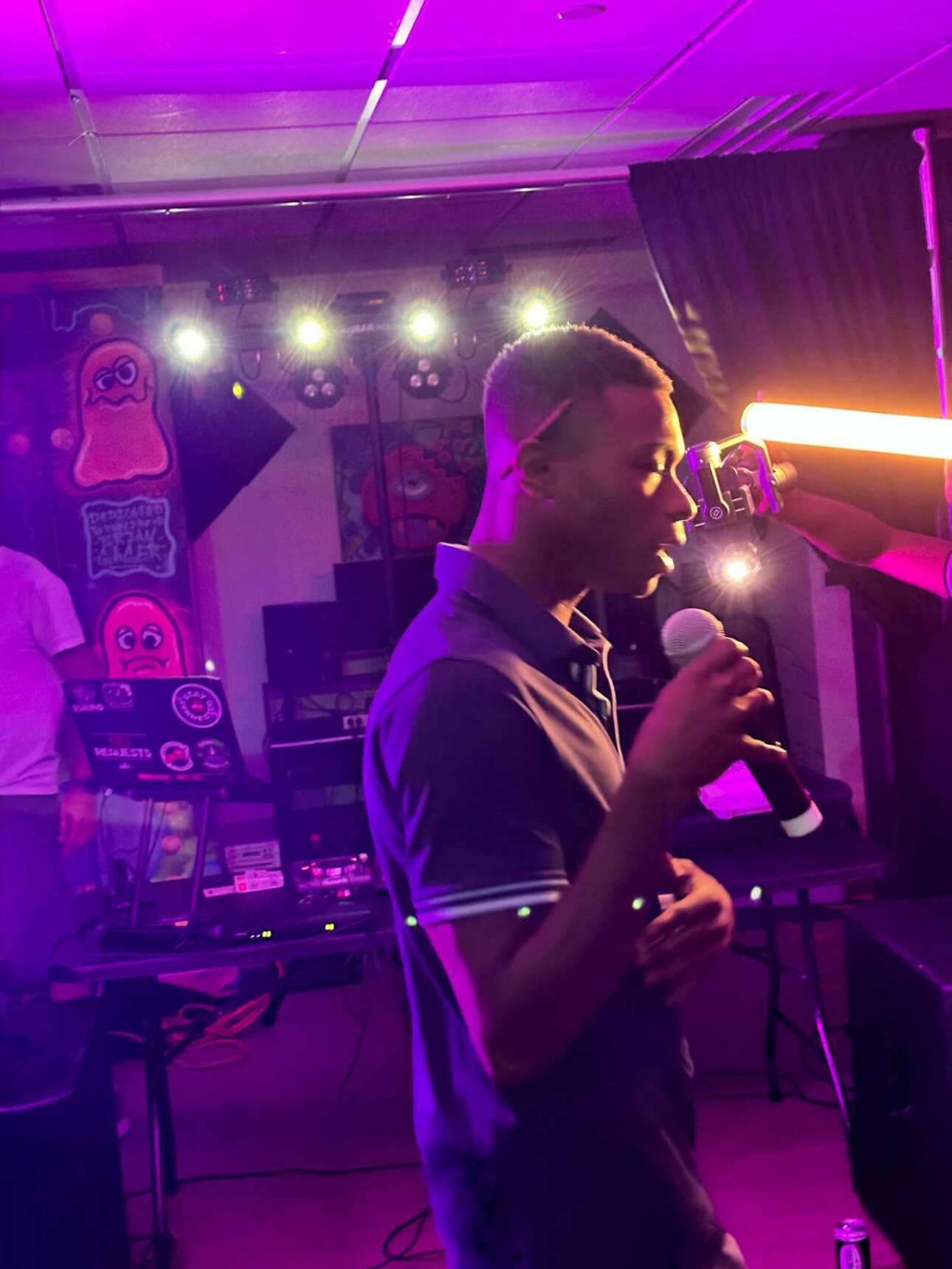 Meet Manny Walker – CanvasRebel Magazine