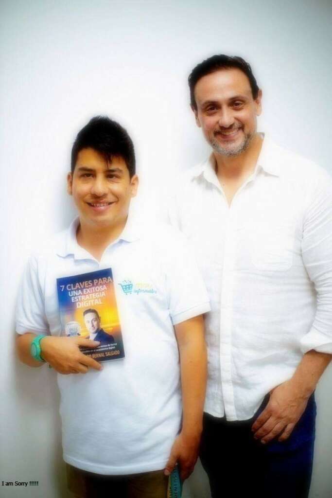 Meet Mario Andres Orjuela – CanvasRebel Magazine