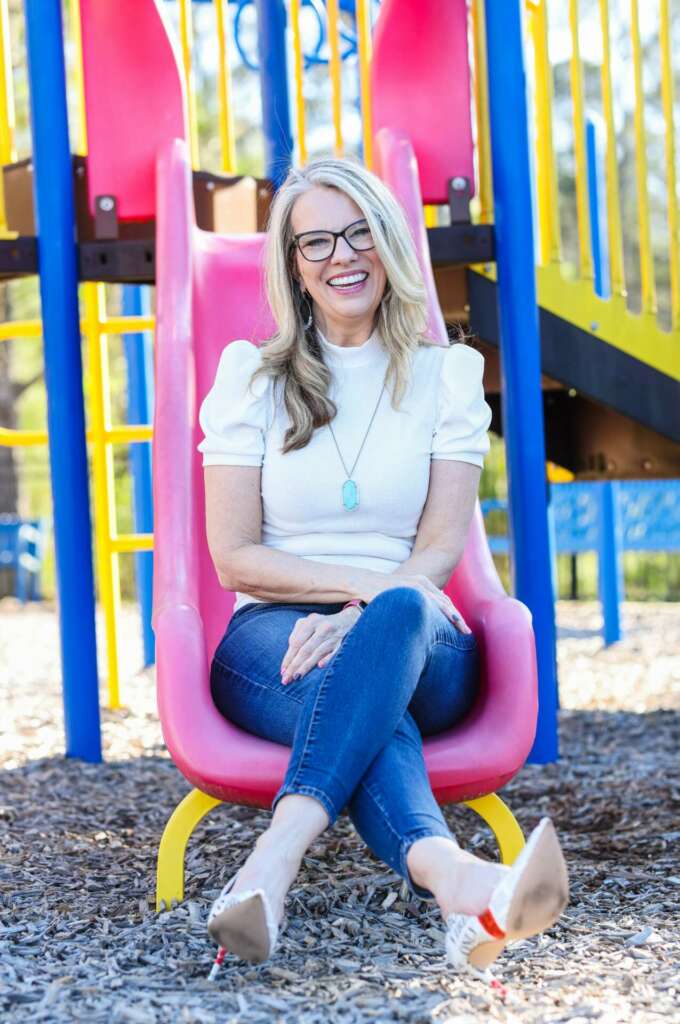 Meet Allyson Roberts - CanvasRebel Magazine