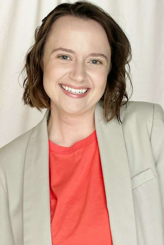 Meet Amanda Lien – CanvasRebel Magazine