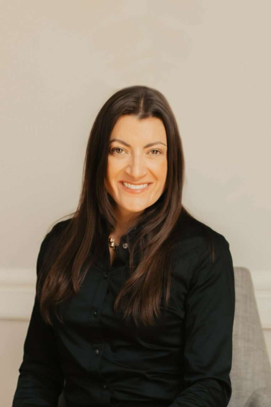 Meet Angela Thompson - CanvasRebel Magazine