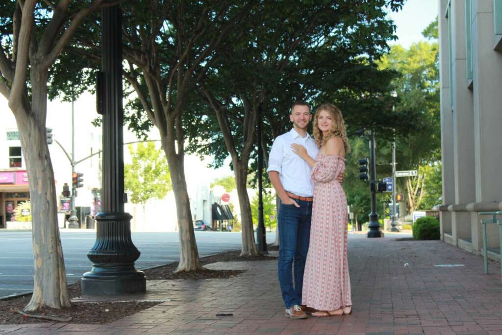 Meet Elisha Jones – CanvasRebel Magazine