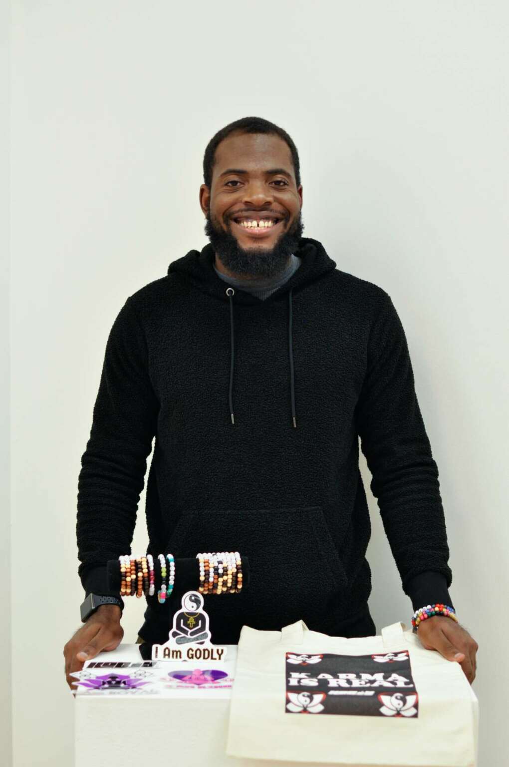 Meet Kobéy Smith - CanvasRebel Magazine