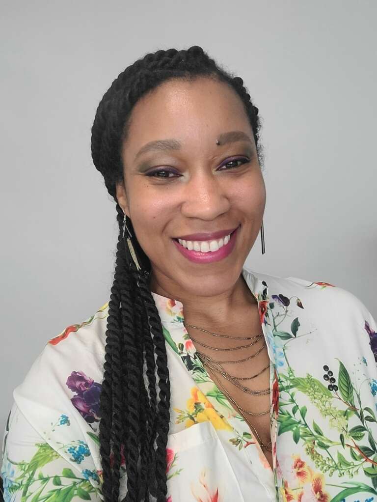 Meet Nia Anderson - CanvasRebel Magazine